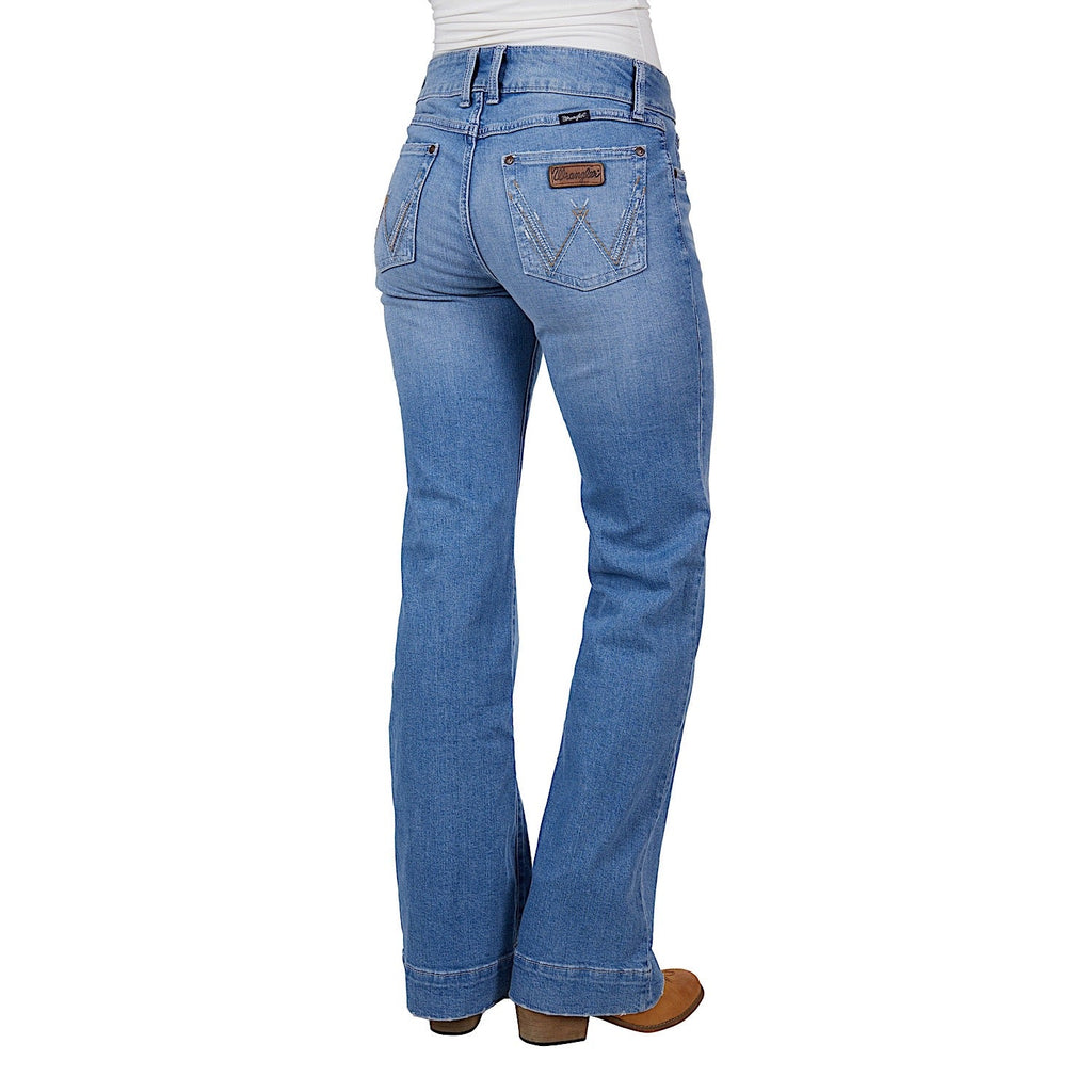 Buy Wrangler Womens Hallie Jean - Mae 34L Sky | The Stable Door